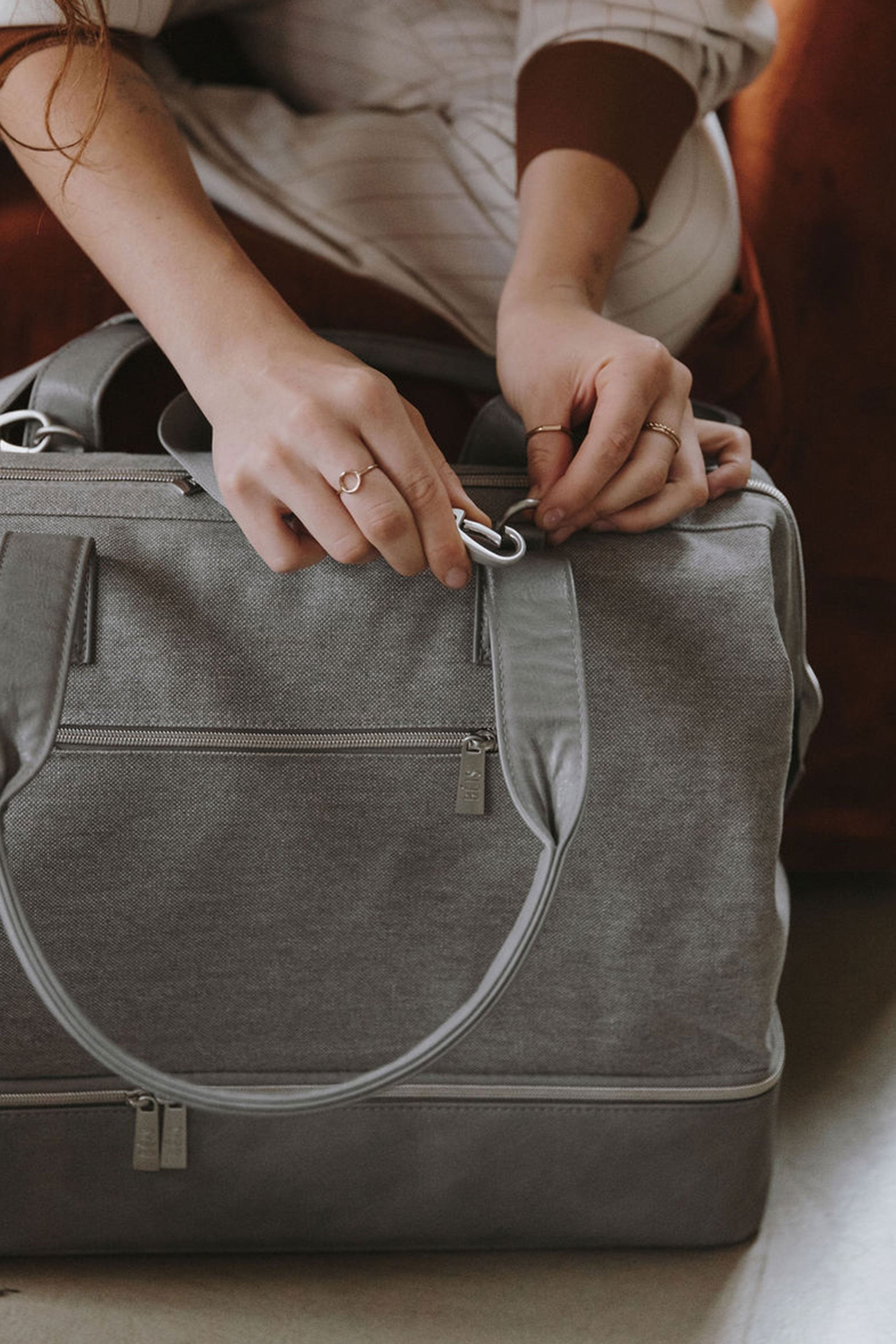 BÉIS 'The Convertible Mini Weekender' in Grey - Small Grey Weekender ...