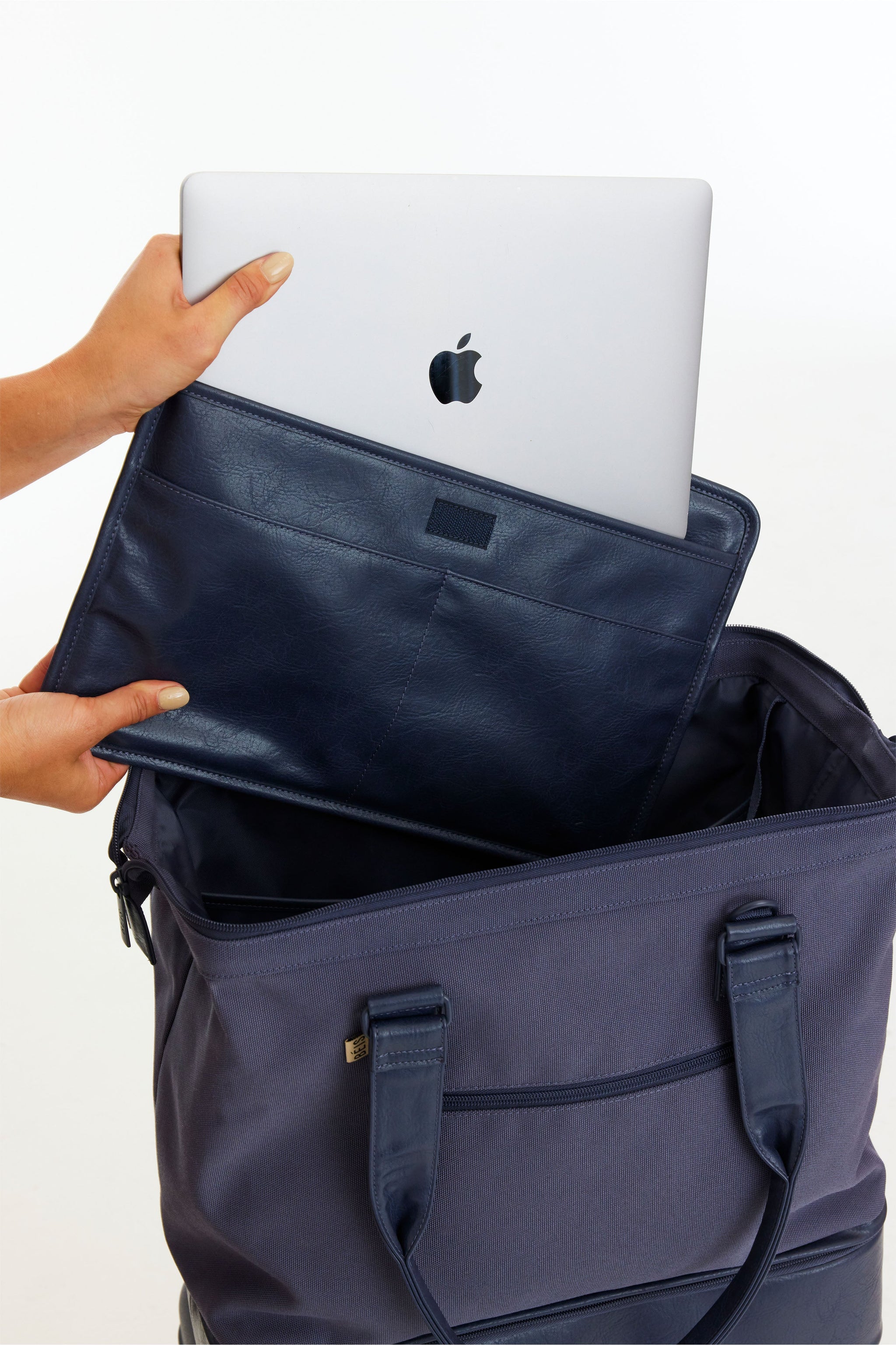 BÉIS 'The Convertible Mini Weekender' in Navy - Small Blue Weekend Bag ...