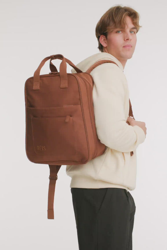 BÉIS 'The Expandable Backpack' in Maple - Expandable Travel Backpack In ...