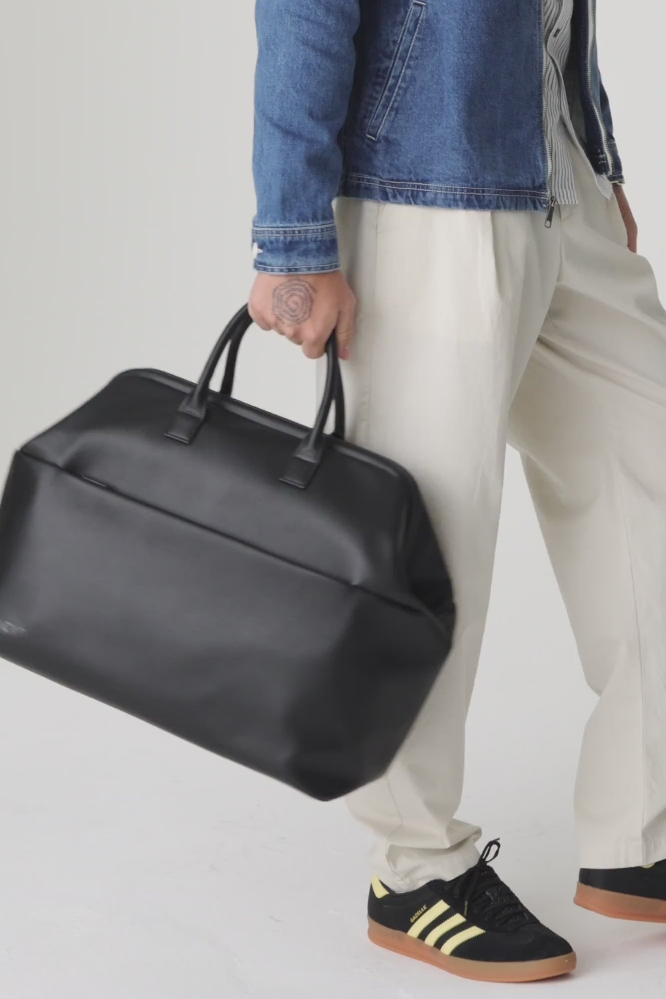 BÉIS 'The Wicked Weekender' in Black - Black Weekender Bag & Overnight ...