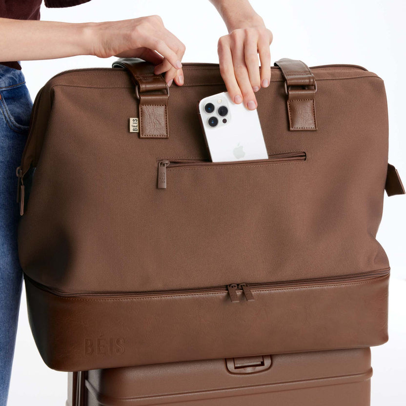 BÉIS 'The Weekender' in Maple - Brown Weekend Bag & Overnight Travel Bag