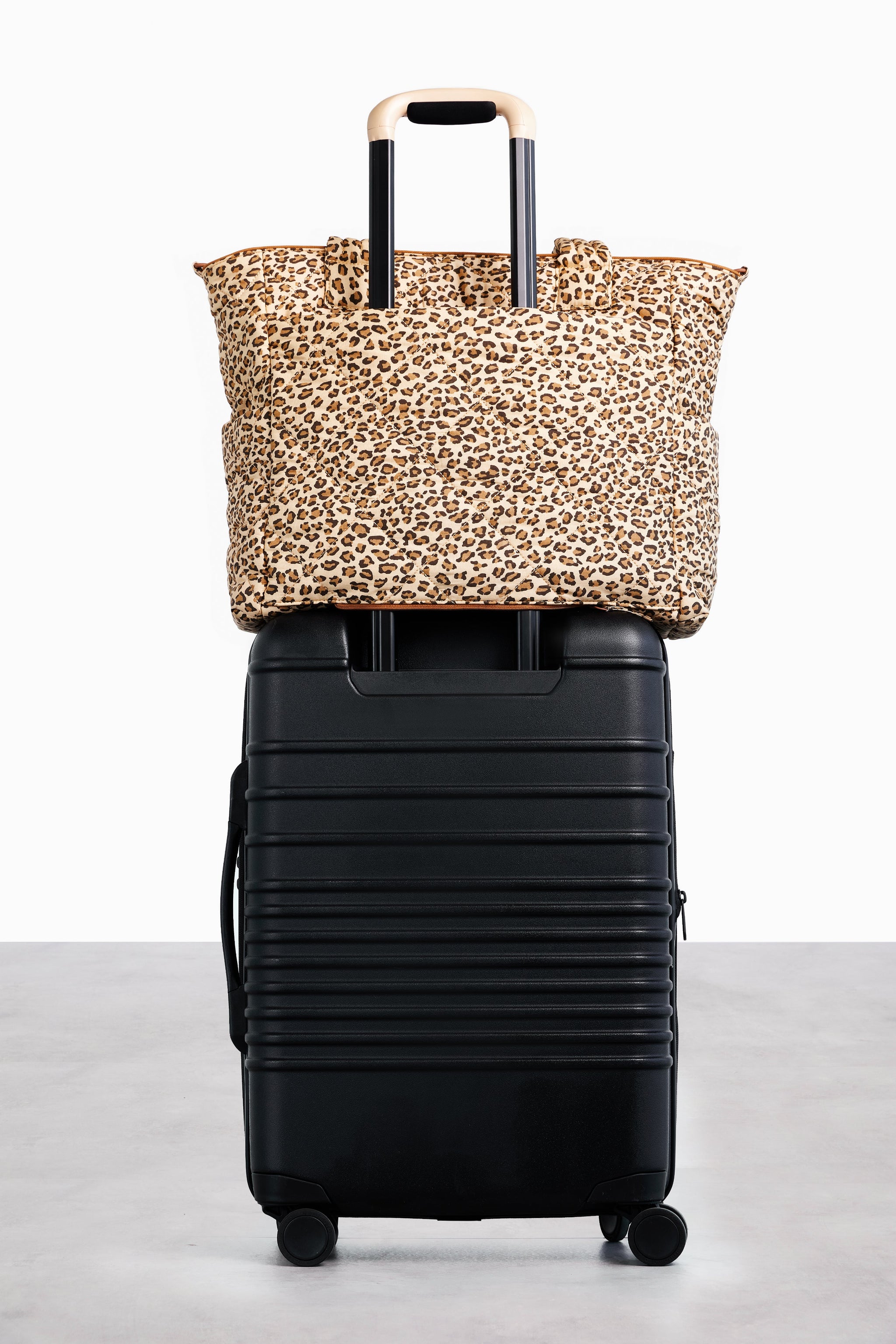 BÉIS 'The Tote' in Wild Child | BÉIS Travel UK