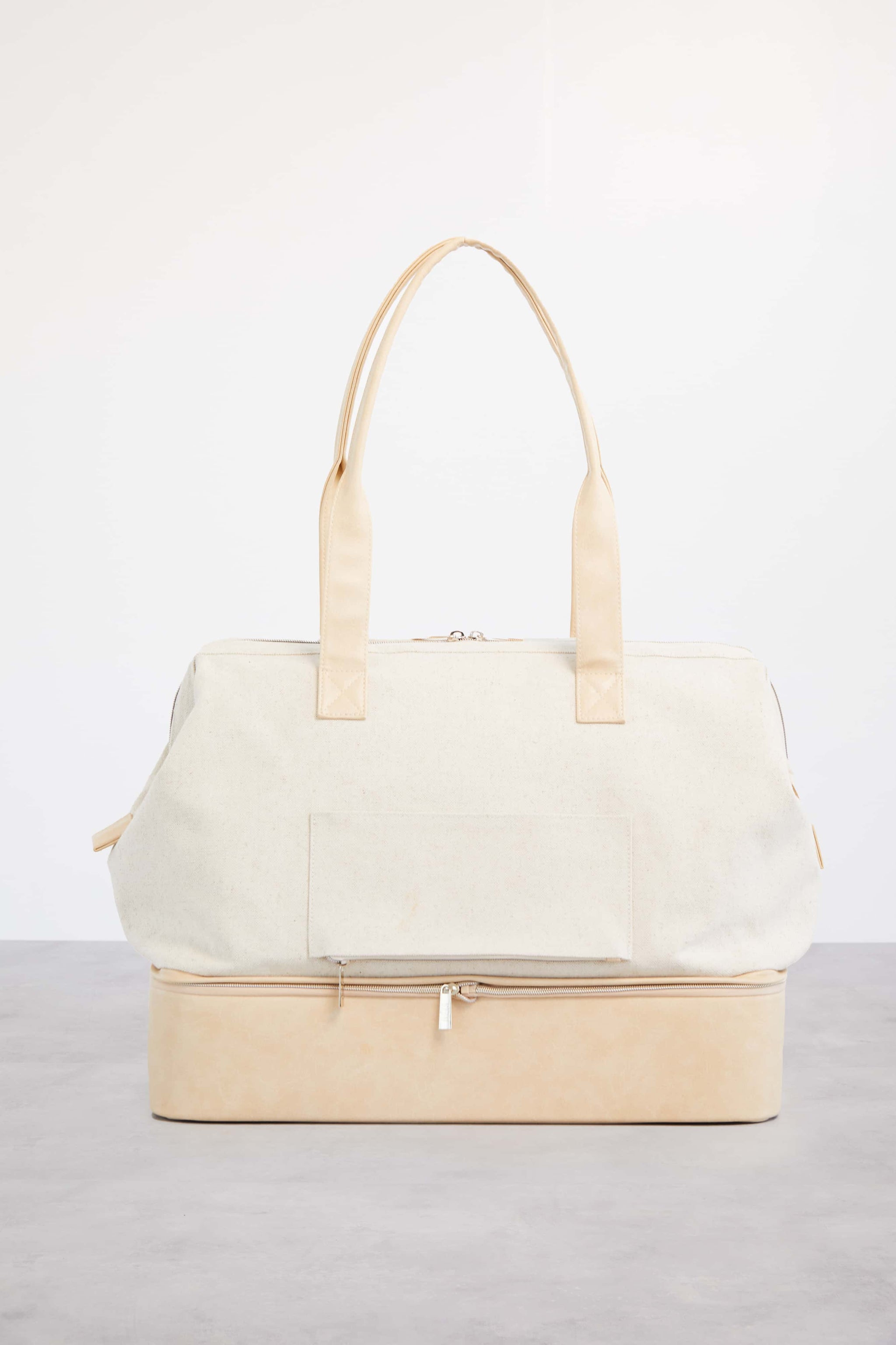 BÉIS 'The Convertible Weekender in Beige - Beige Weekender Bag ...