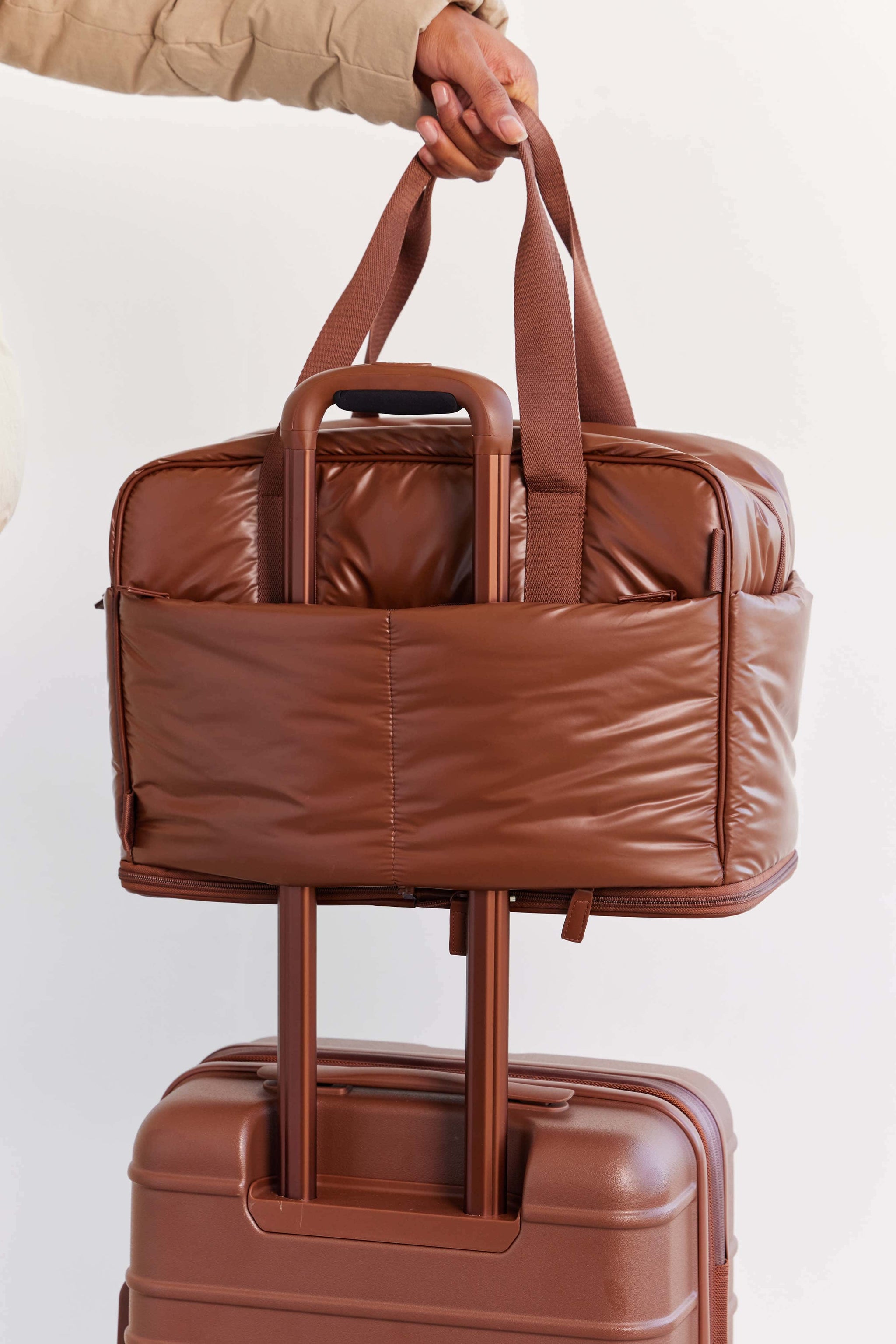 BÉIS 'The Expandable Duffle Bag' in Maple | BÉIS Travel UK